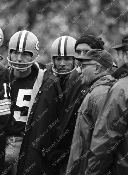 National Football League - Vernon J. Biever Photography, LLC